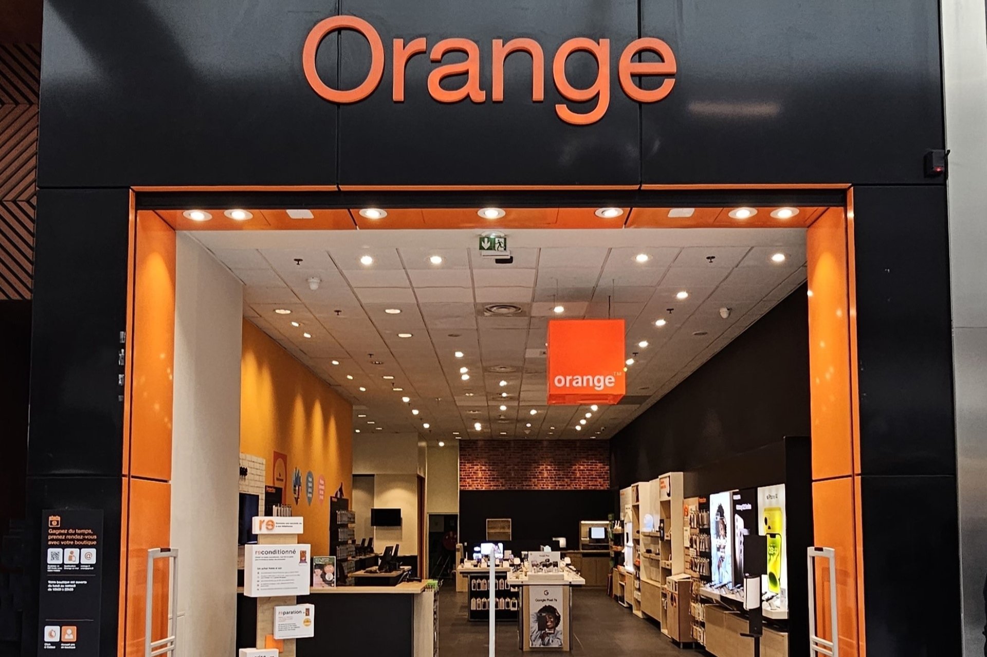 Orange : une belle surprise attend les abonnés Livebox Zen Fibre ...